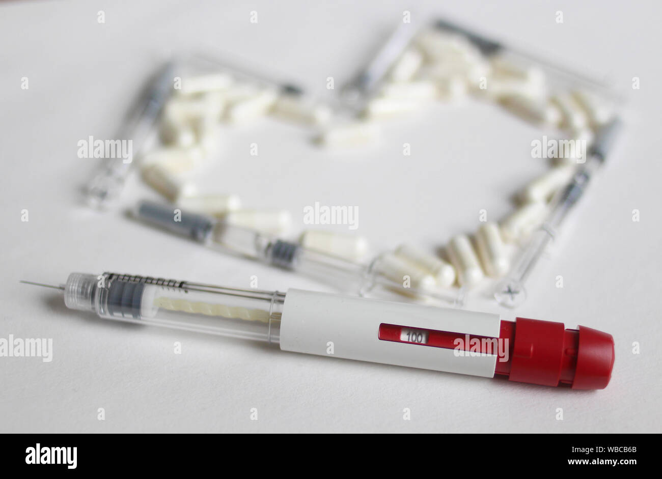 Injection pen Banque de photographies et d’images à haute résolution ...