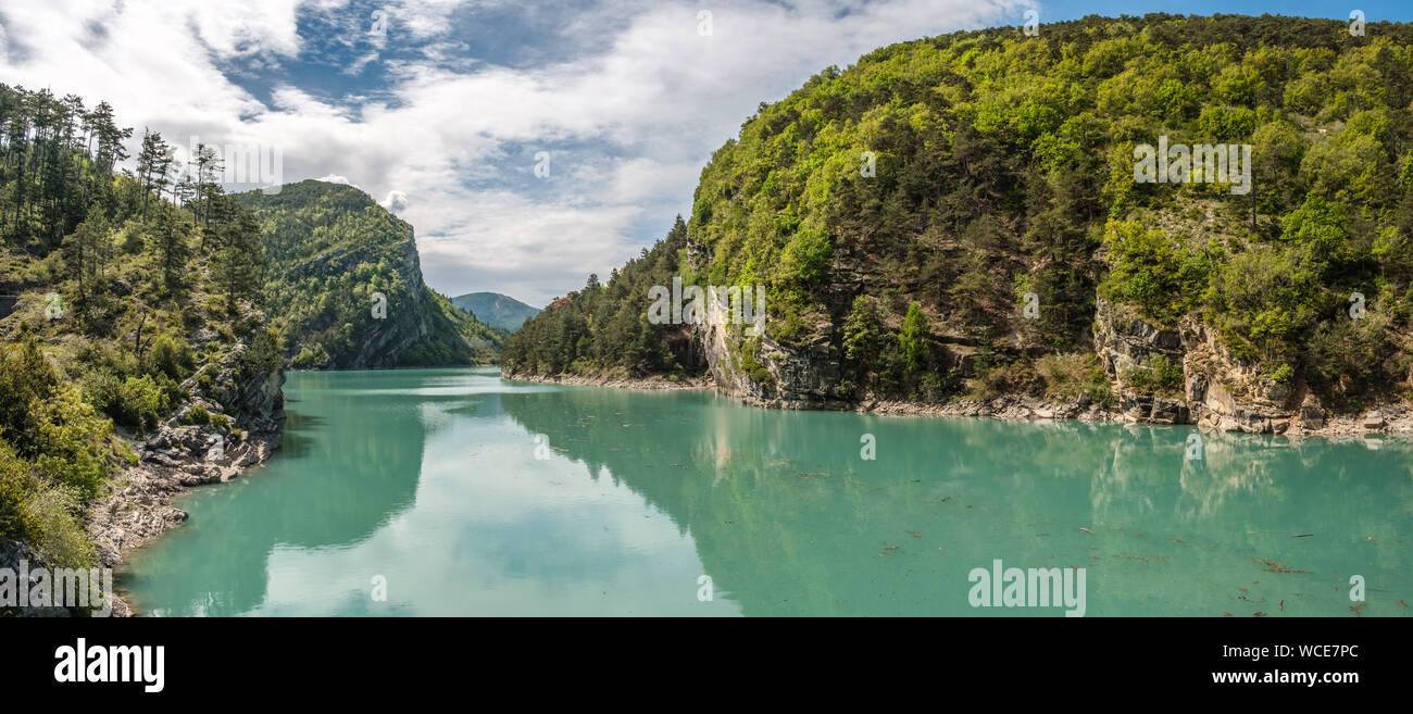 Lac de castillon Banque de photographies et d’images à haute résolution ...