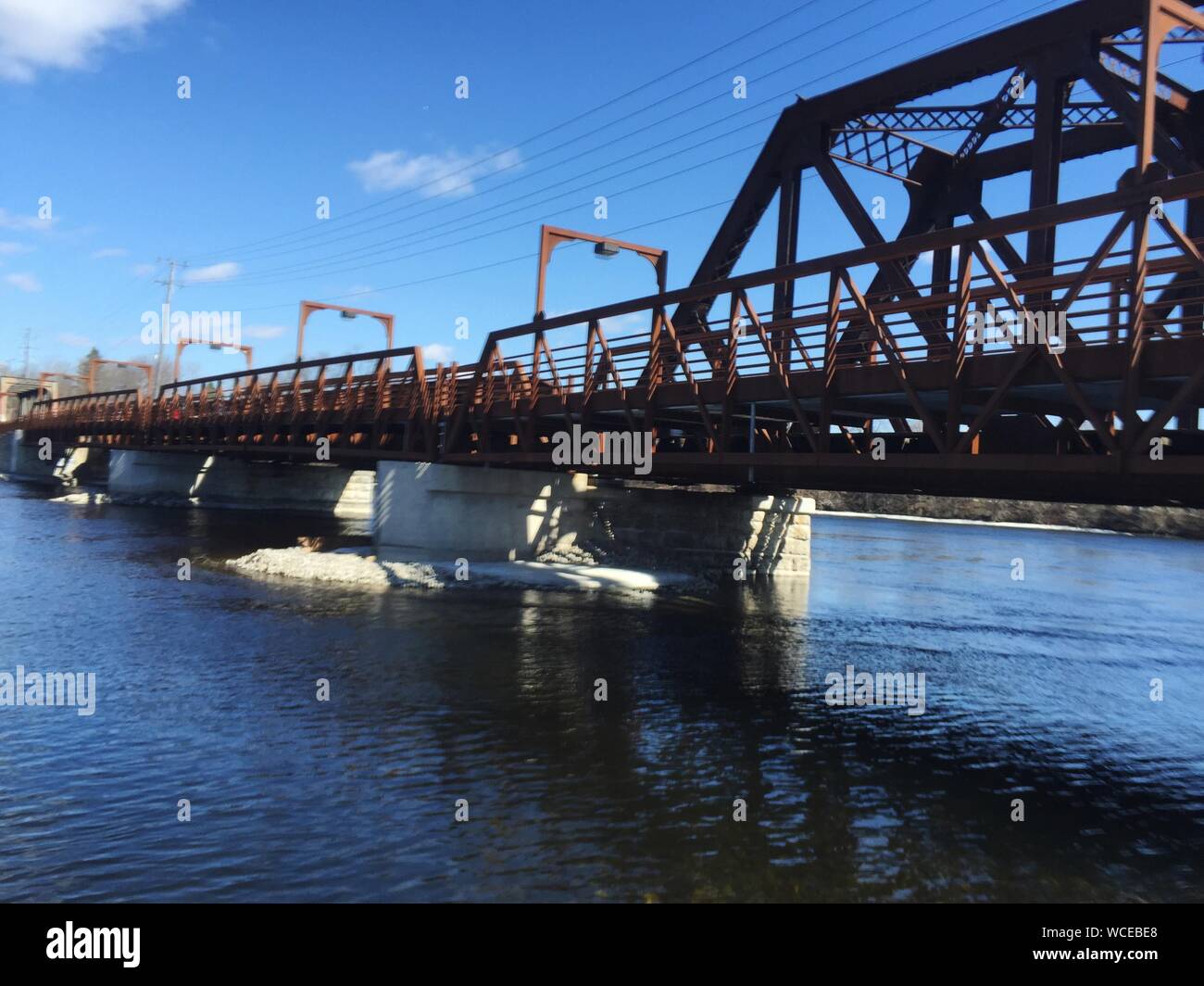 Pont de treillis Banque de photographies et d’images à haute résolution ...
