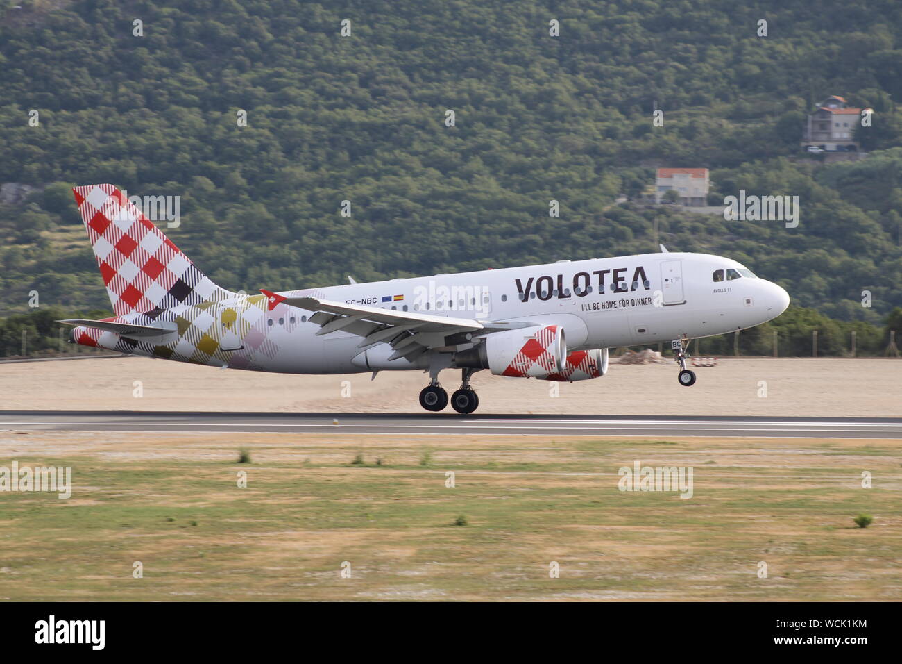 Volotea aircraft Banque de photographies et d’images à haute résolution ...
