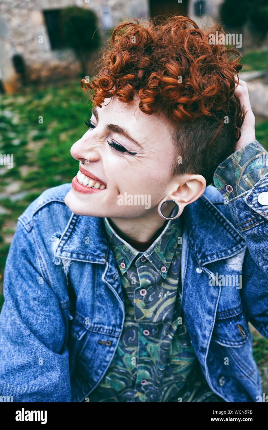 Female punk Banque de photographies et d’images à haute résolution - Alamy
