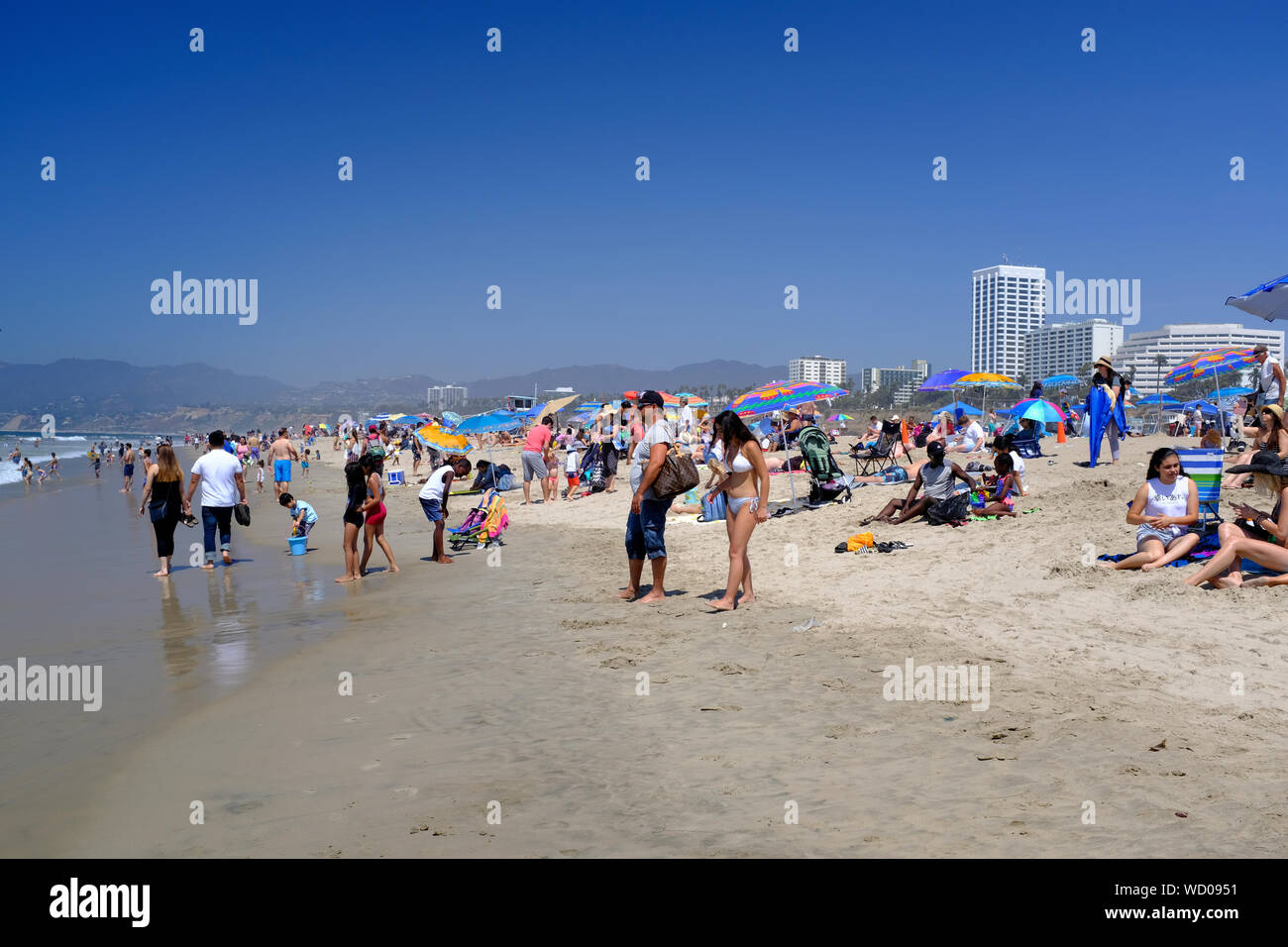 Scène sur la plage Banque de photographies et d’images à haute ...