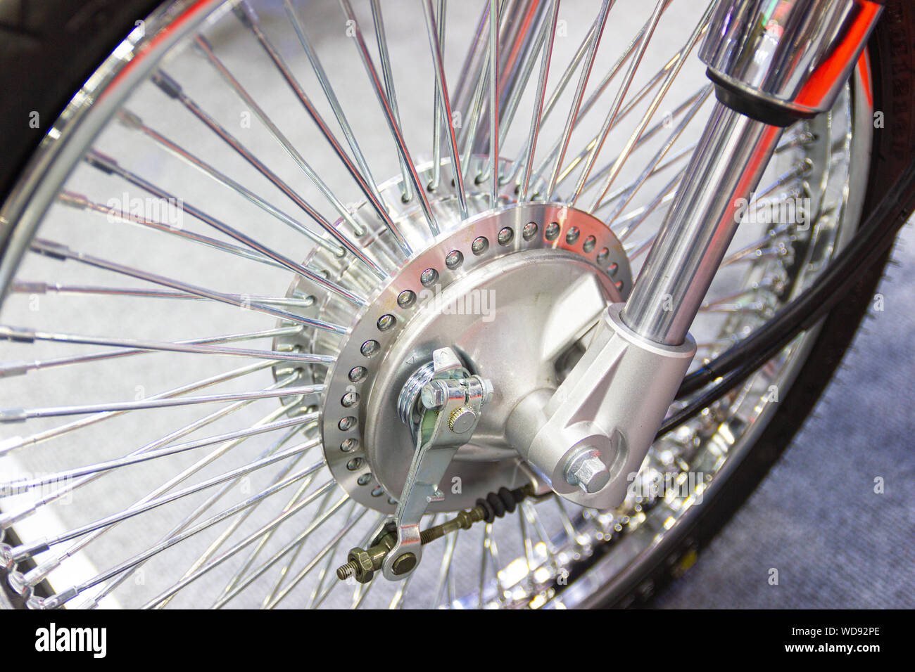 Roues de moto Banque de photographies et d’images à haute résolution ...