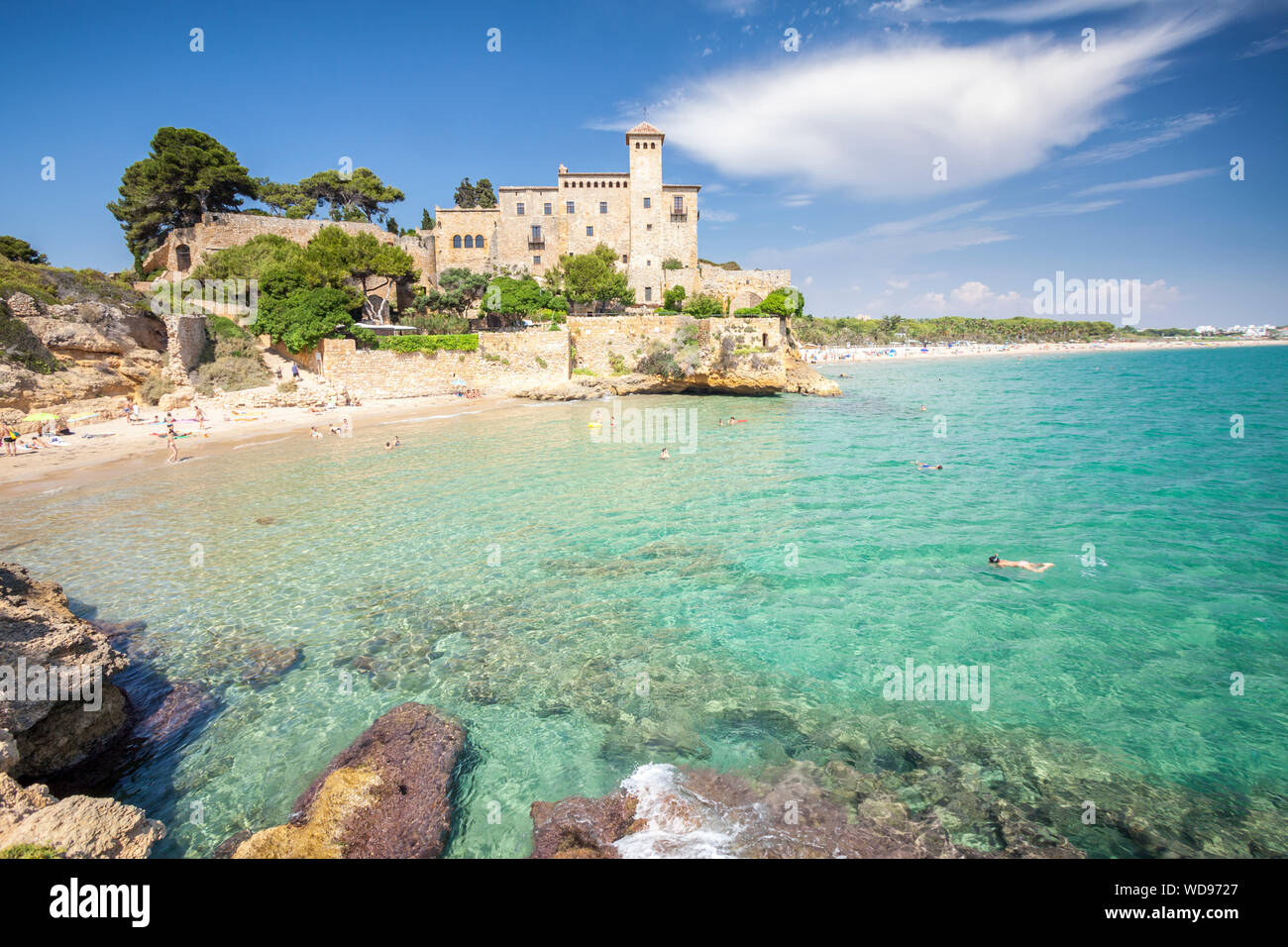 Plage et château de Tamarit, altafulla, Tarragones, Tarragone, Espagne ...