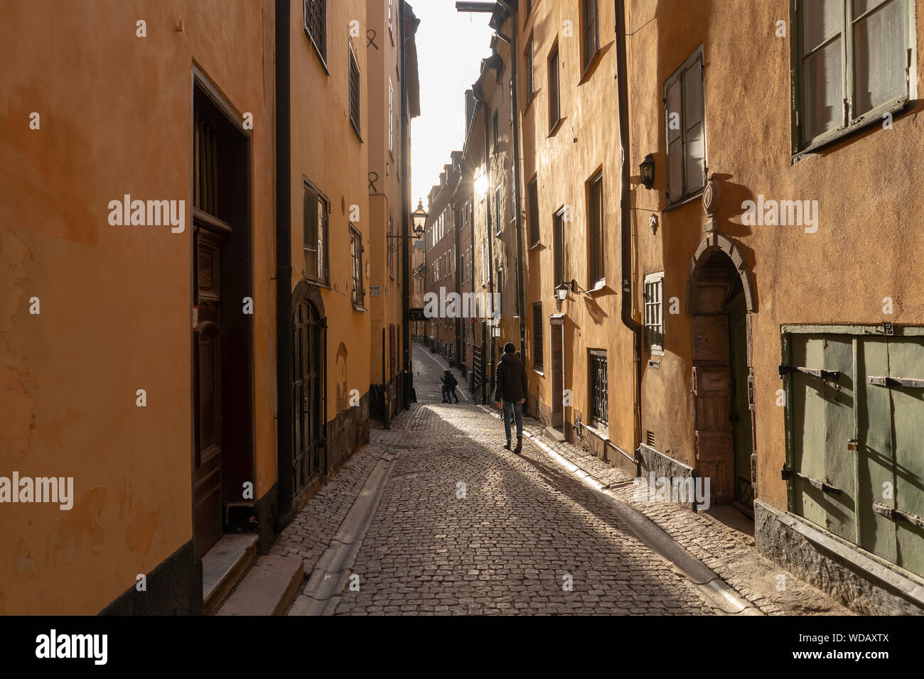 Ruelle vieille ville Banque de photographies et d’images à haute ...