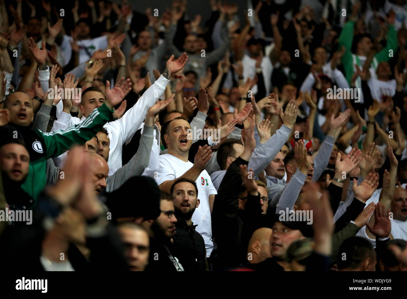 Legia warsaw fans Banque de photographies et d’images à haute ...