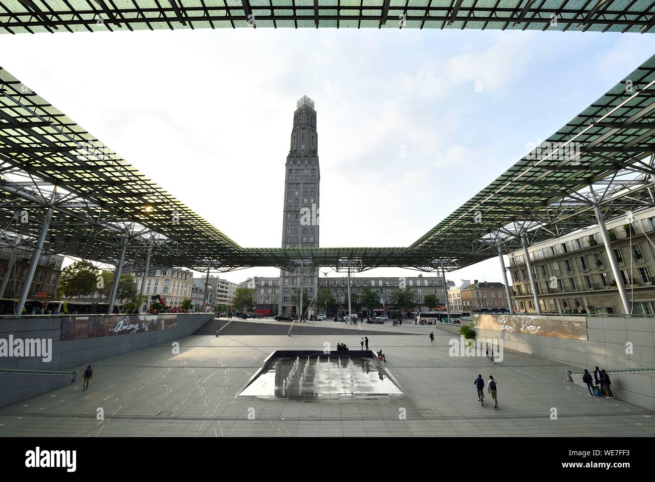 France, Picardie, Amiens, Alphonse Fiquet Square, Tour Perret fait avec ...