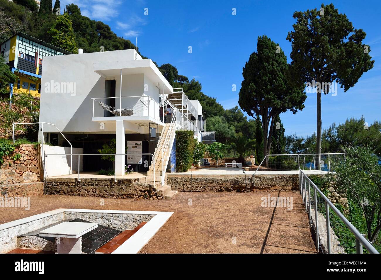 France, Alpes Maritimes, Roquebrune Cap Martin, Cap Martin, Sentier de la buse, la Villa Eileen ...