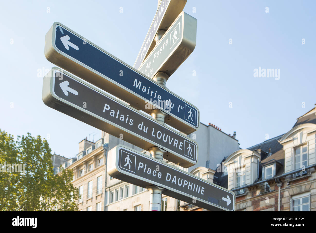 Plaques de rue paris Banque de photographies et d’images à haute ...