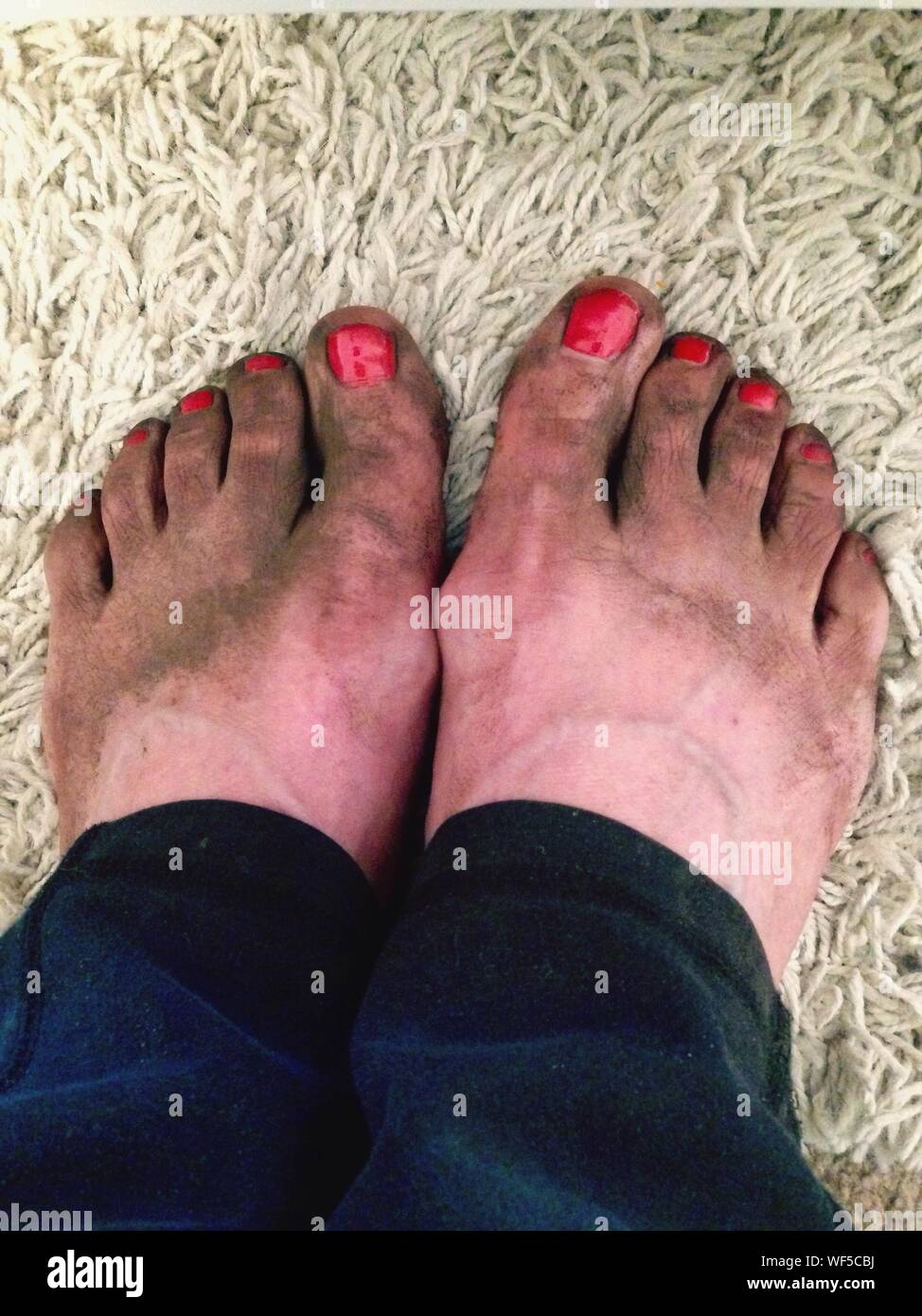 Dirty feet Banque de photographies et d’images à haute résolution - Alamy