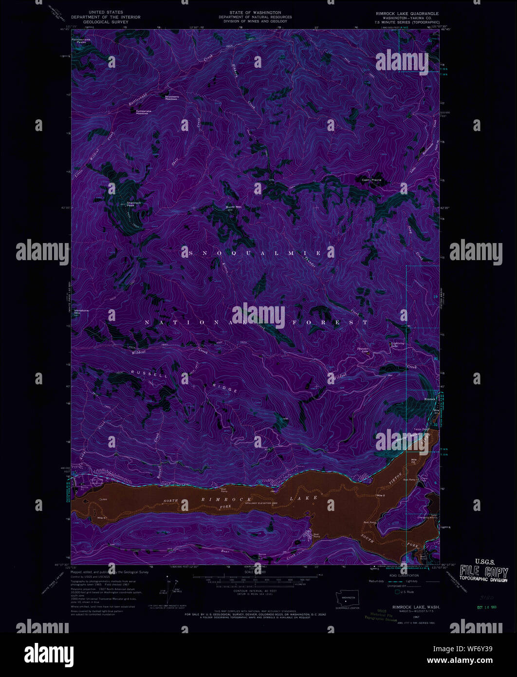 Le lac rimrock Banque de photographies et d’images à haute résolution ...