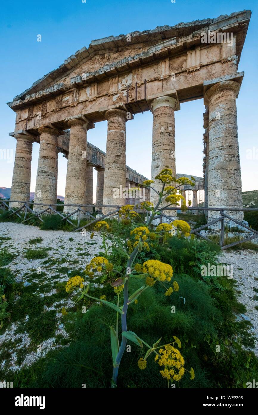 Temple segeste Banque de photographies et d’images à haute résolution ...