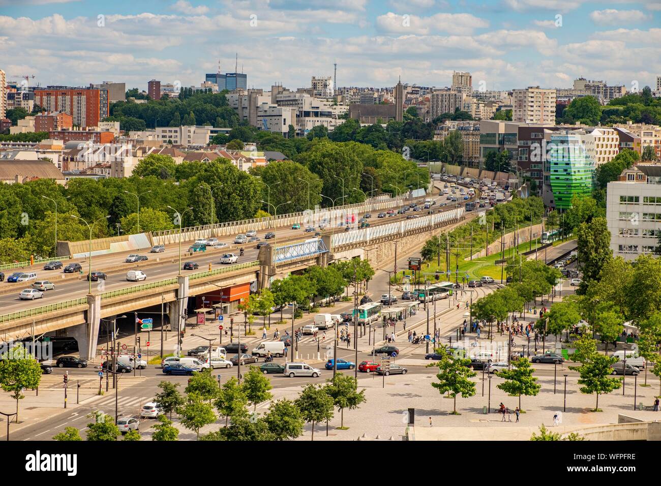 Paris le boulevard peripherique est Banque de photographies et d’images ...