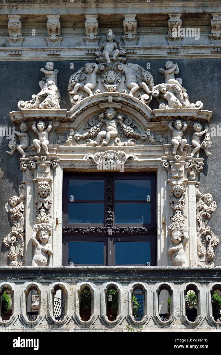 L'Italie, la Sicile, Catane, ville baroque classé Patrimoine Mondial de ...