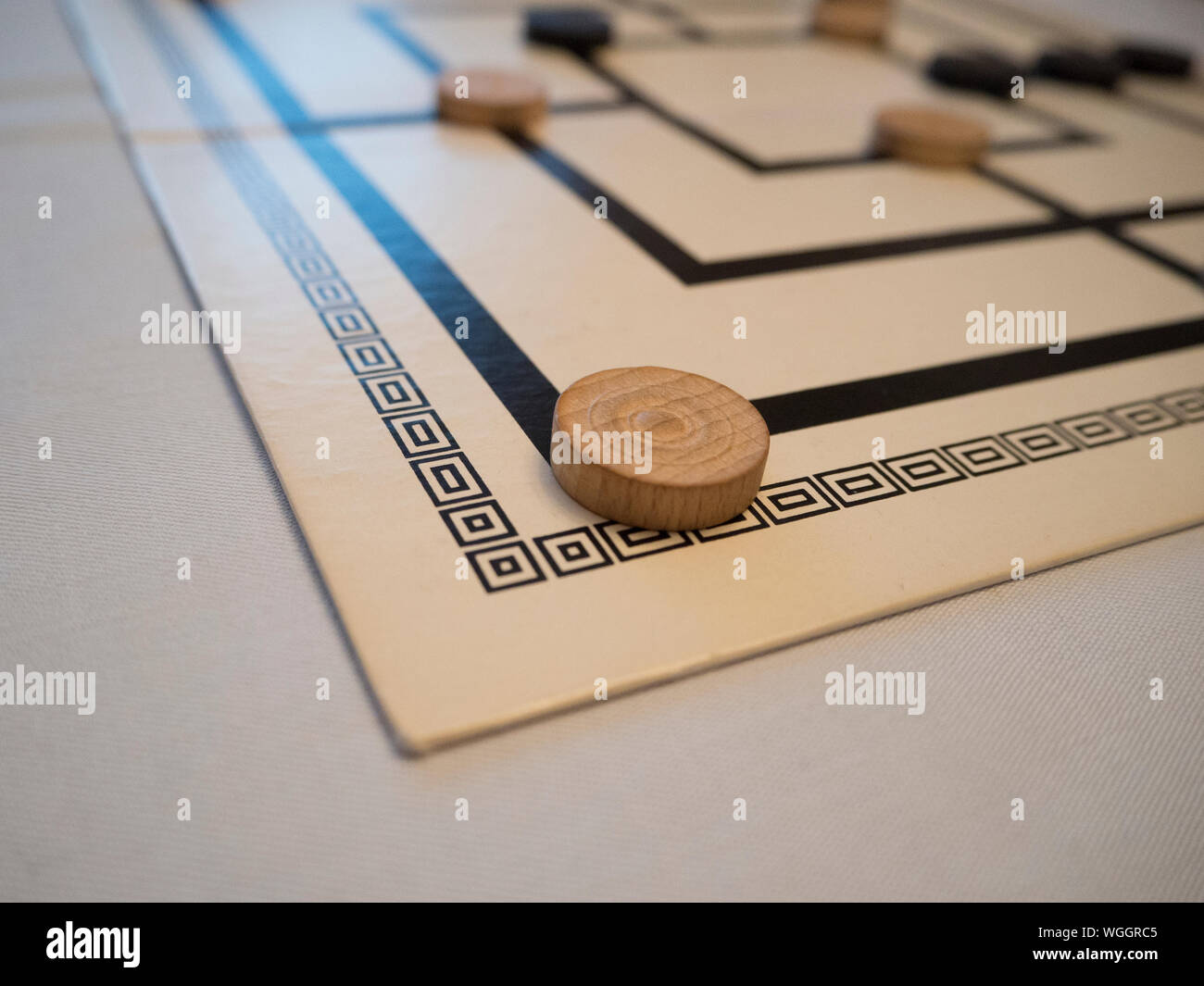 Game table Banque de photographies et d’images à haute résolution - Alamy