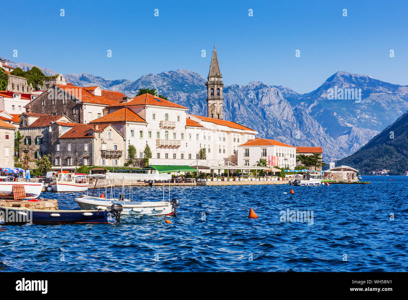 Perast, le Monténégro. Voir l'historique de la ville de Perast dans la ...