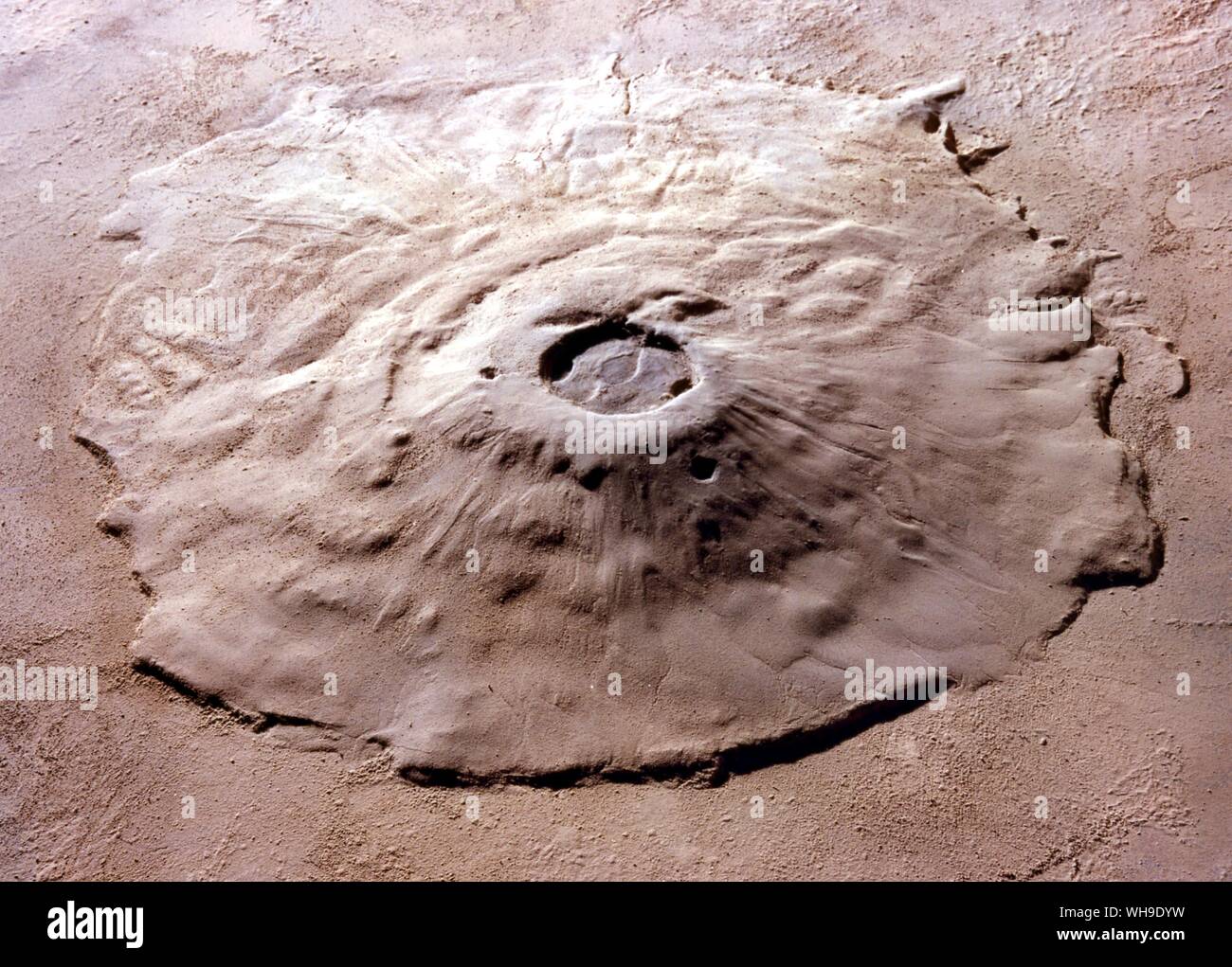 Le plus grand volcan du système solaire Banque de photographies et d ...