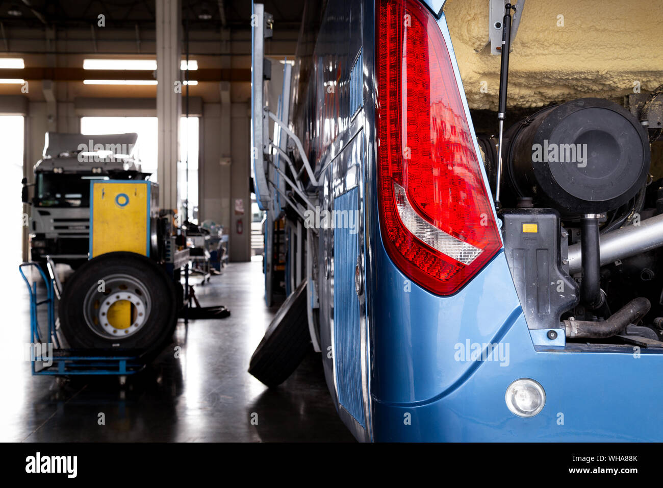Camion d'atelier Banque de photographies et d’images à haute résolution ...