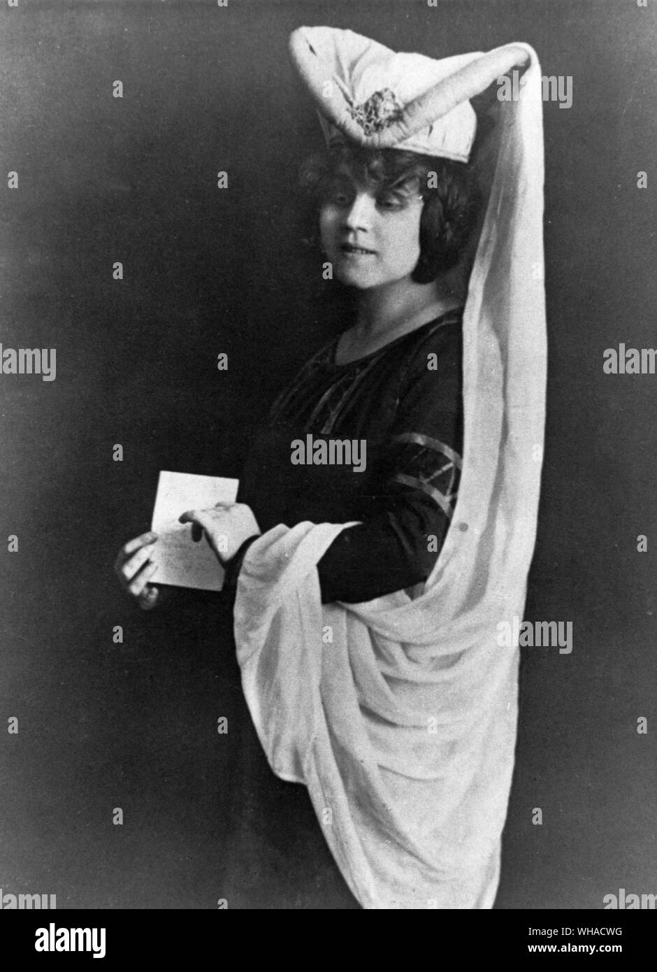 Maria frau Banque de photographies et d’images à haute résolution - Alamy