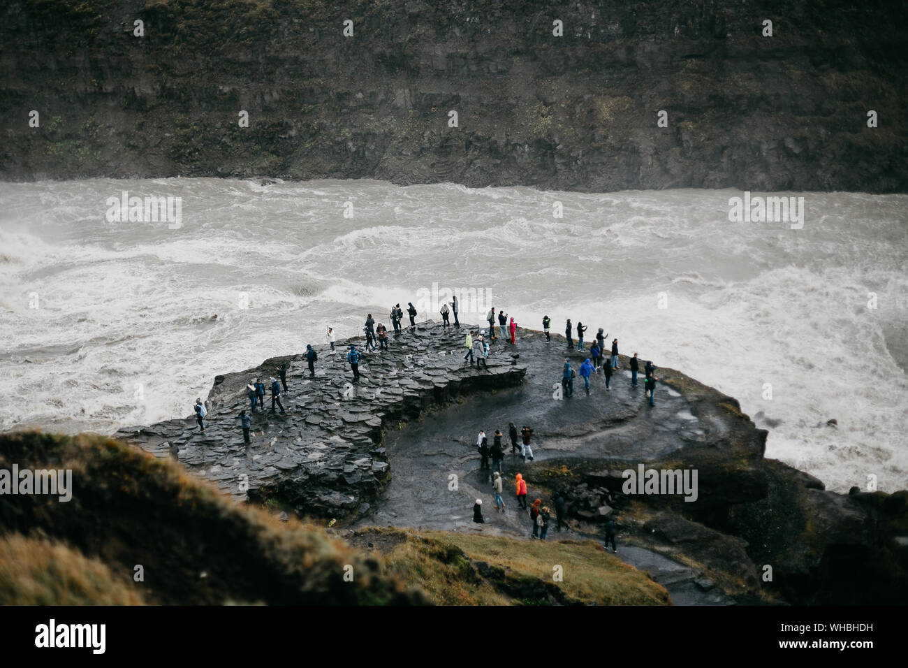 Grand rocher de rivière Banque de photographies et d’images à haute ...