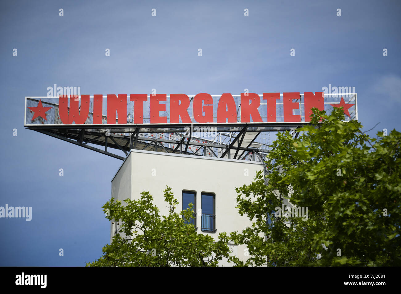 Logo la halle Banque de photographies et d’images à haute résolution ...