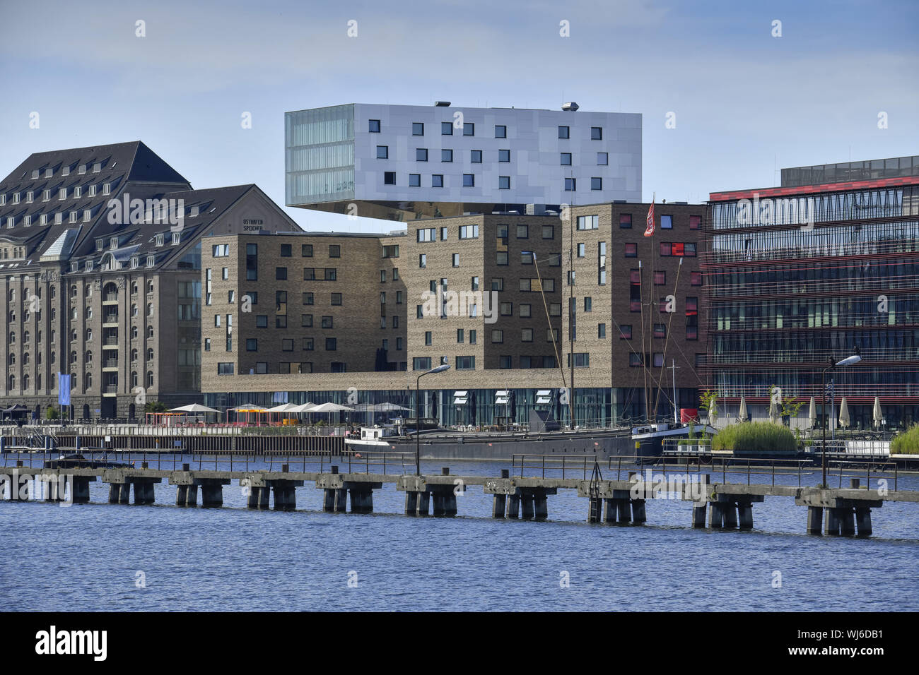 Coca cola headquarters germany Banque de photographies et d’images à ...