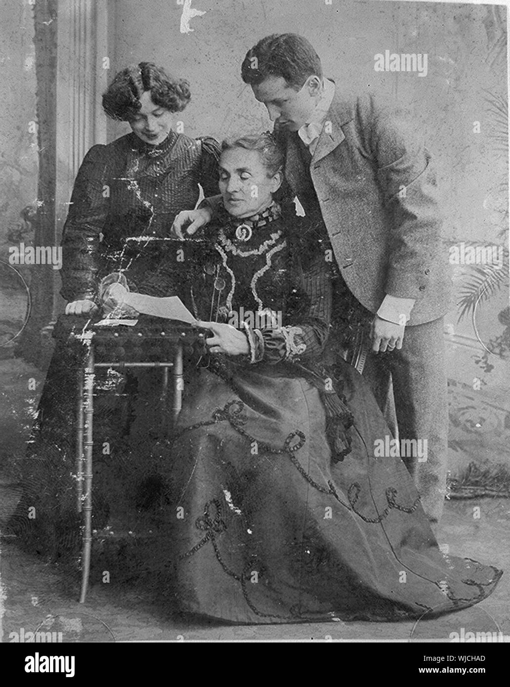 Harry Houdini, avec son épouse Béatrice et Mère Cecilia Steiner Weiss ...