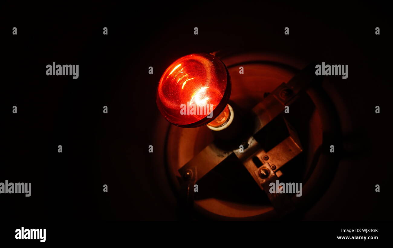 Lampe allumée Banque de photographies et d’images à haute résolution ...