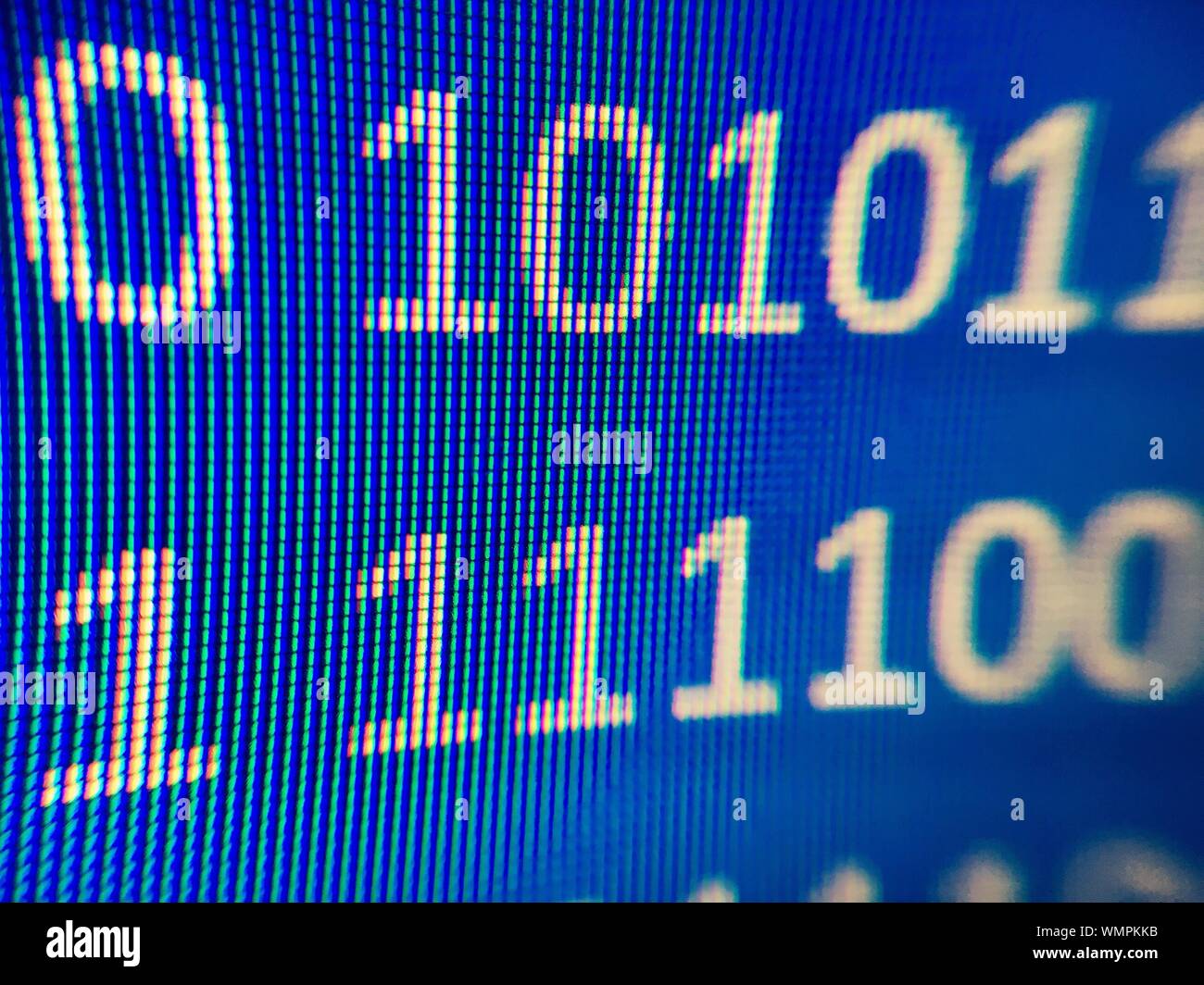 Binary language Banque de photographies et d’images à haute résolution ...