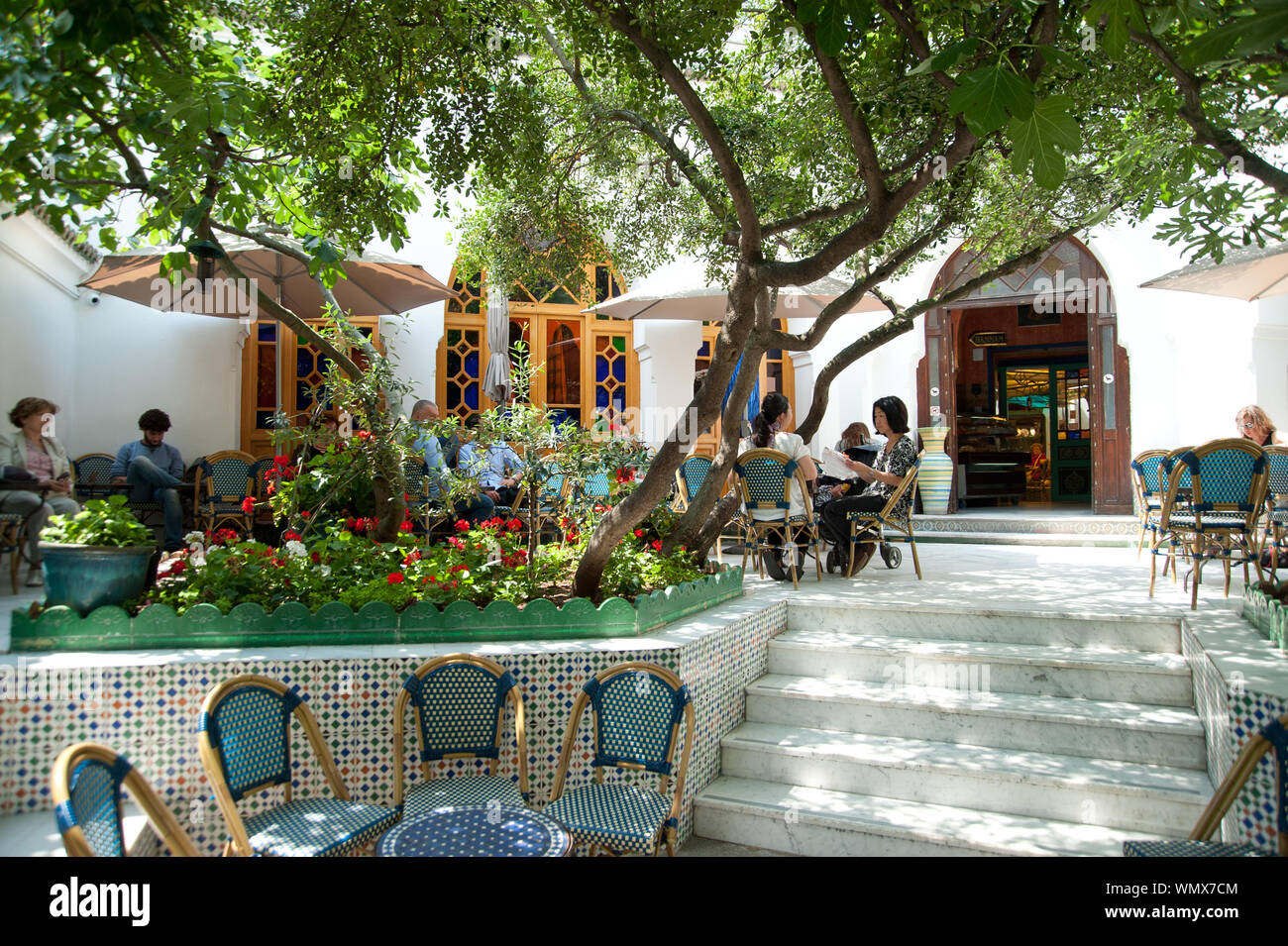 Mosquée de paris café Banque de photographies et d’images à haute ...