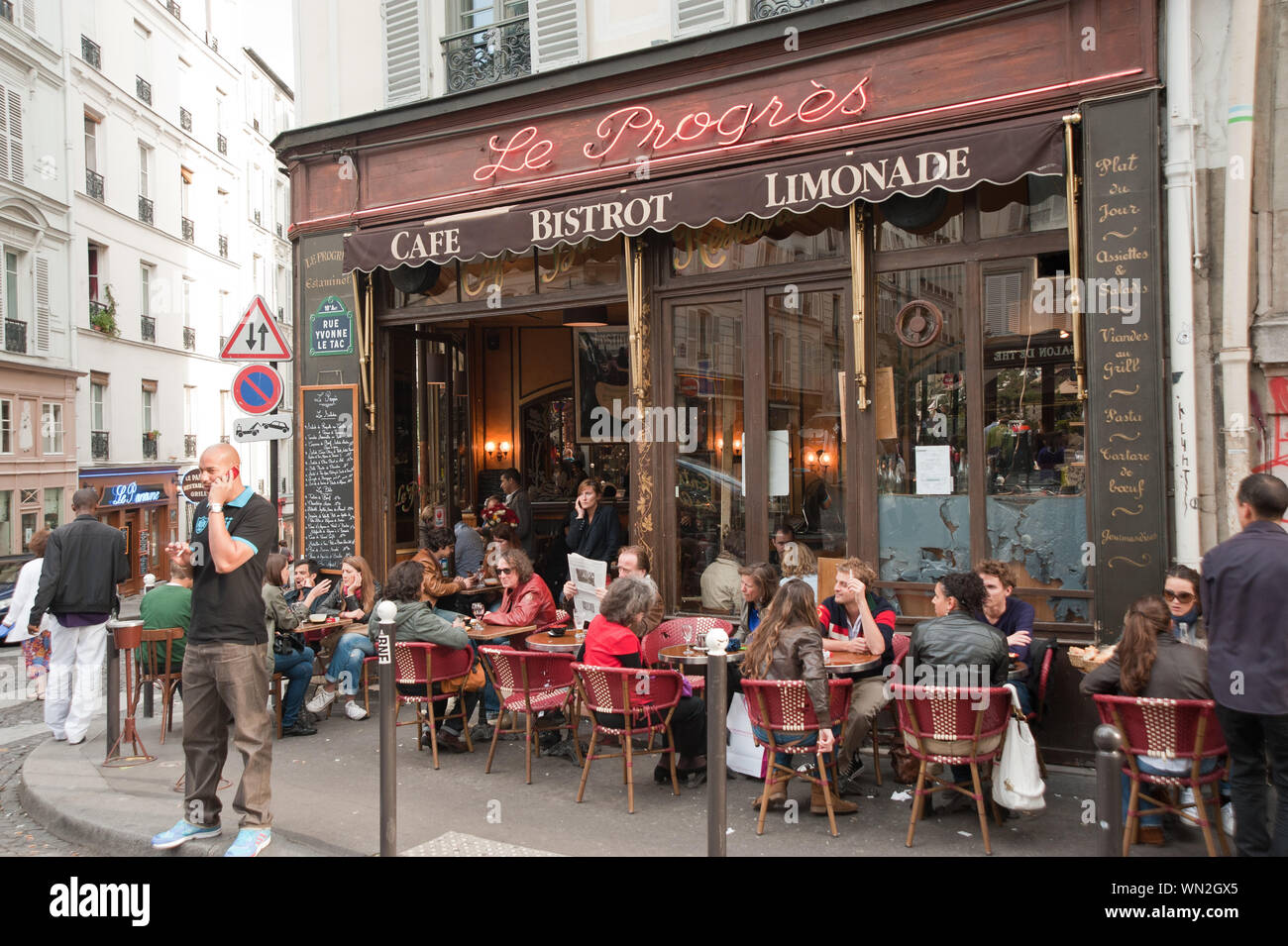 Café le progres paris Banque de photographies et d’images à haute ...