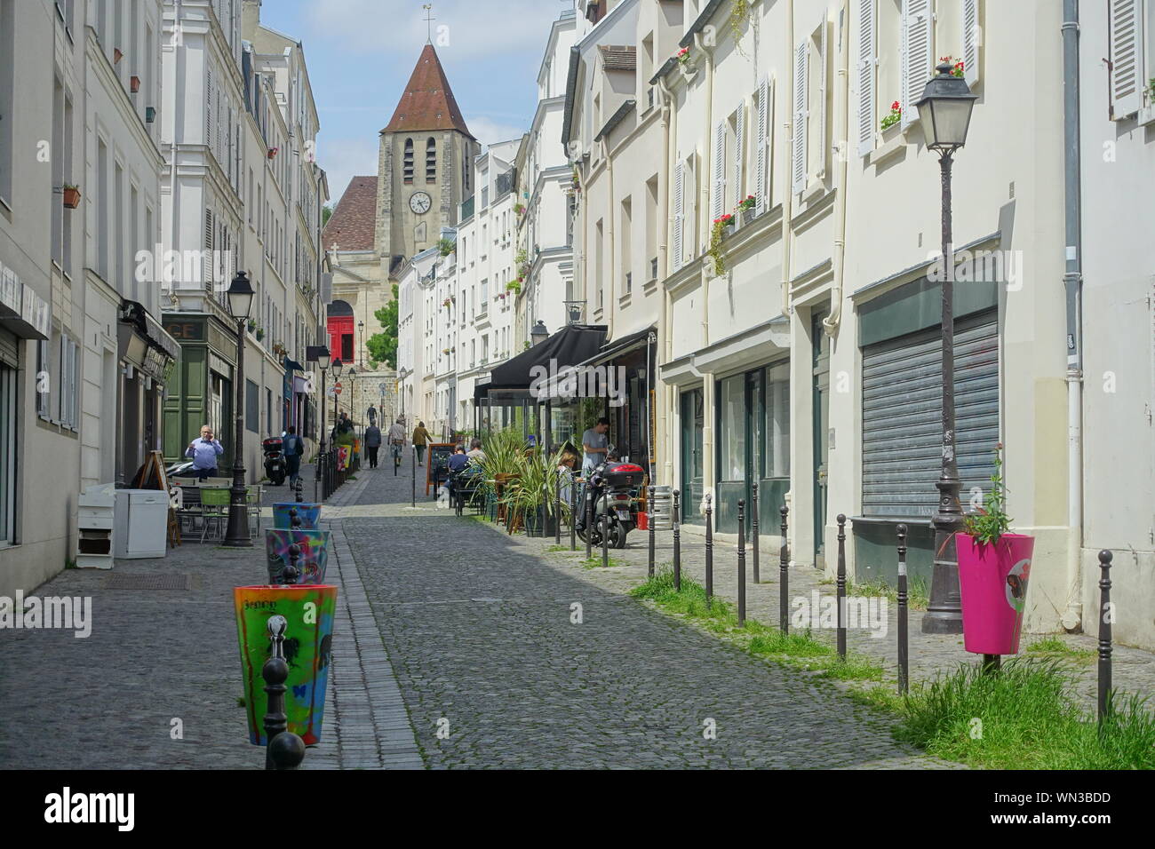 Rue de charonne paris Banque de photographies et d’images à haute ...