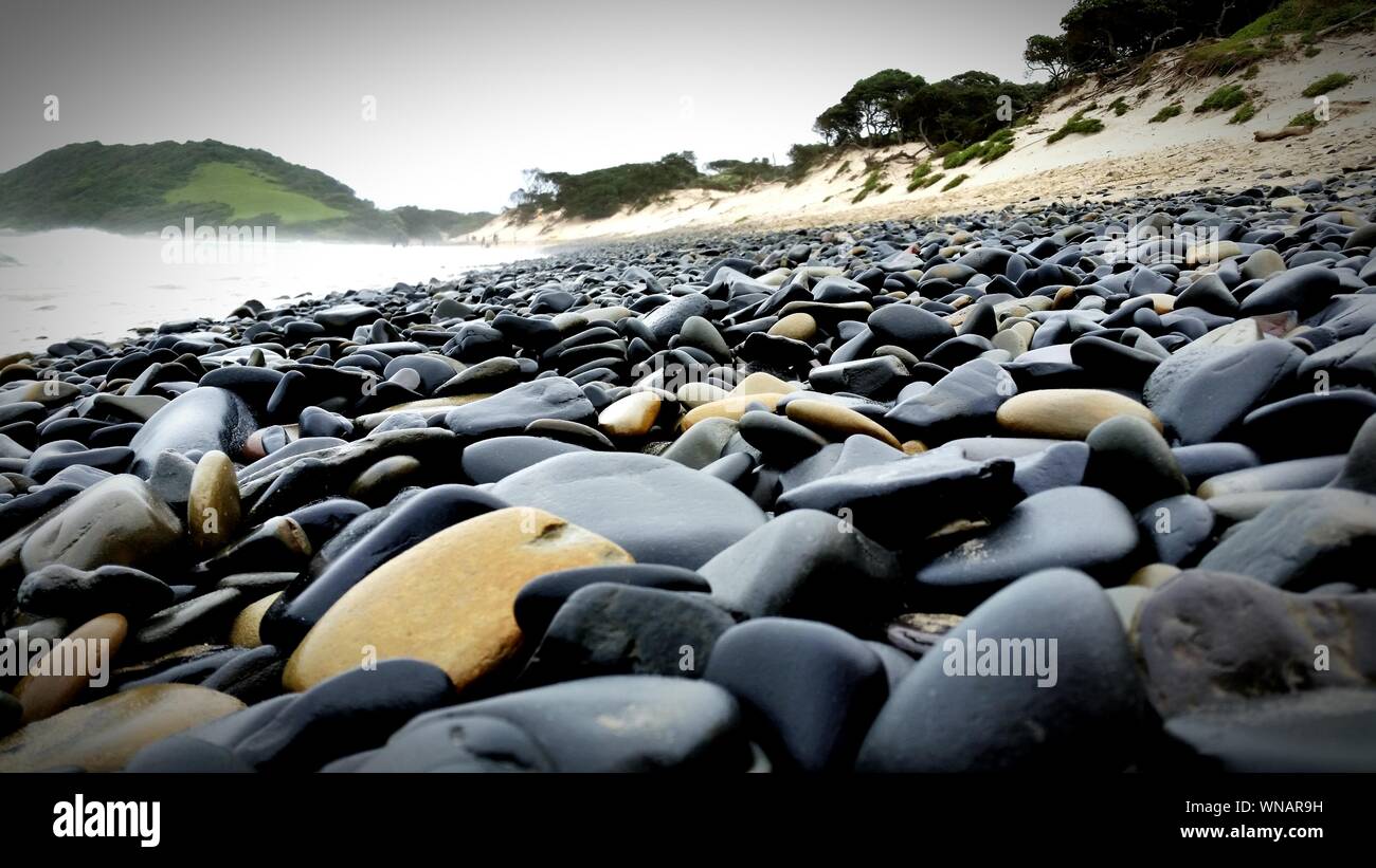 Galets de plage Banque de photographies et d’images à haute résolution ...