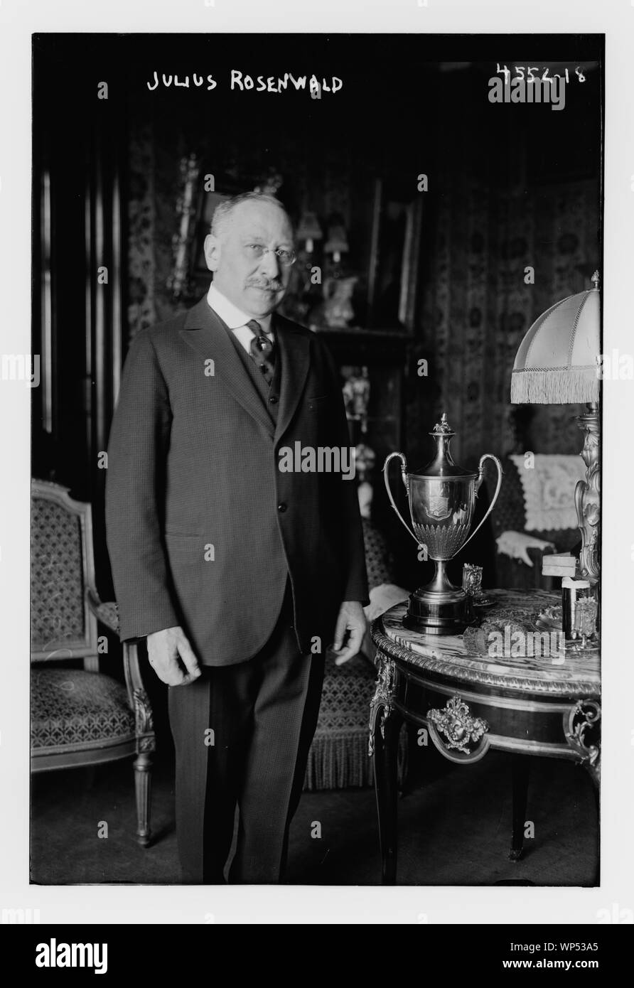 Julius rosenwald Banque de photographies et d’images à haute résolution ...