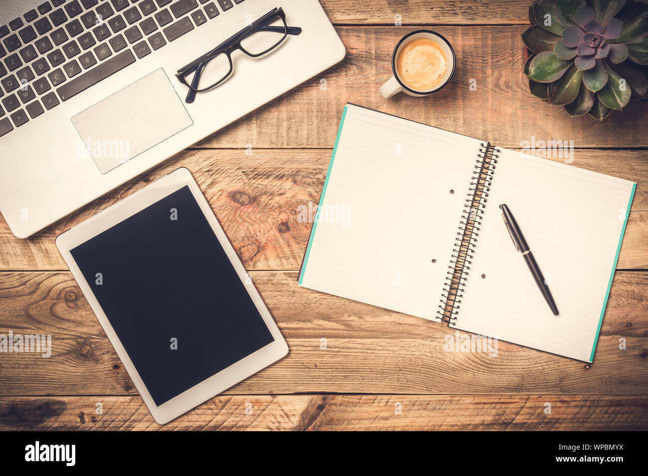 Travail sur table plane Banque de photographies et d’images à haute résolution - Alamy