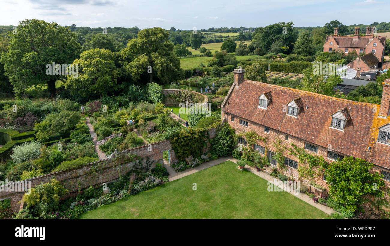 Jardin du château de sissinghurst Banque de photographies et d’images à ...