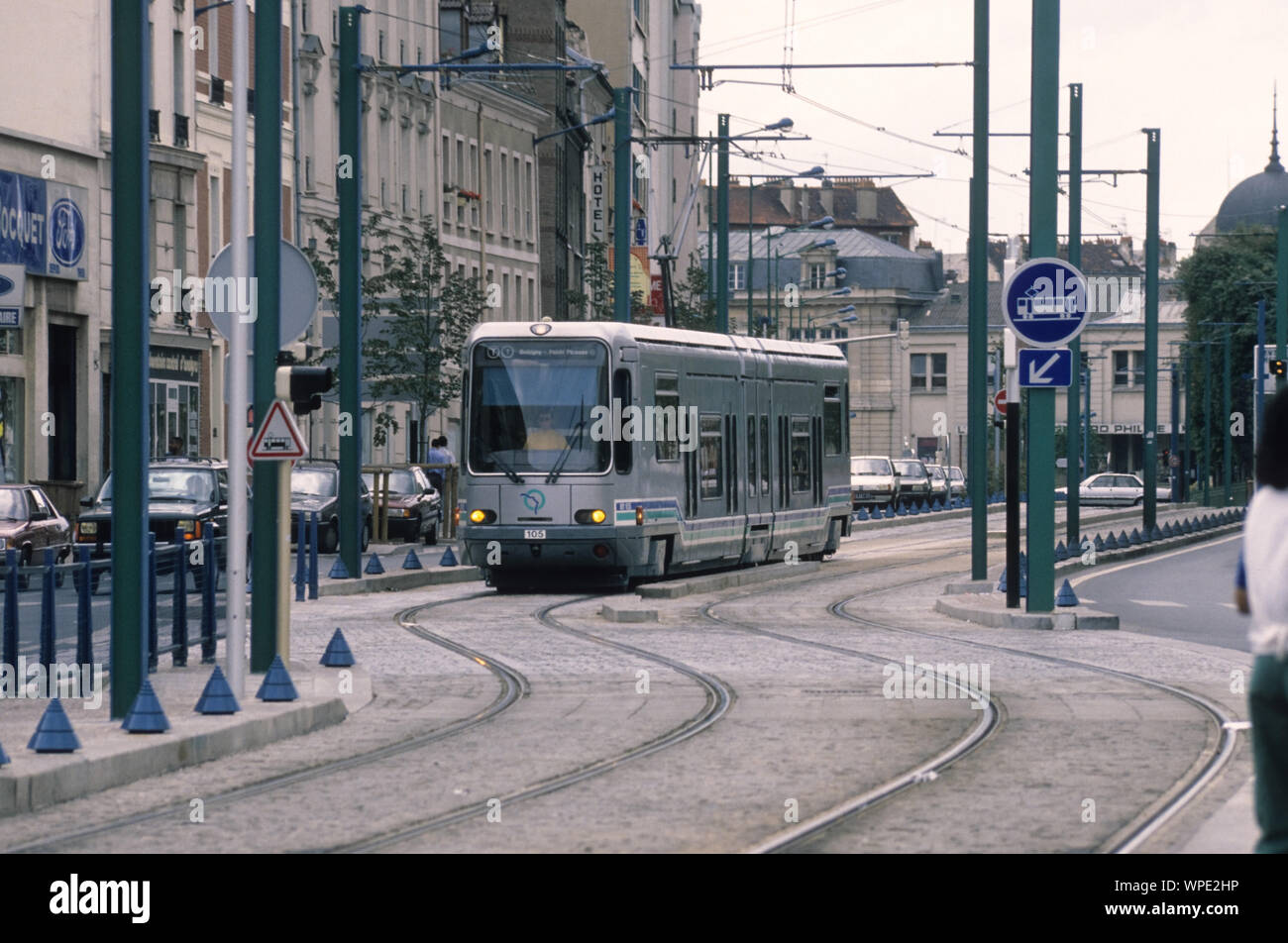 Tfs tramway t1 ratp Banque de photographies et d’images à haute ...