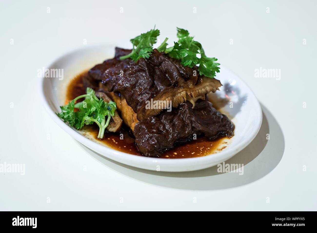 Viande cuite Banque de photographies et d’images à haute résolution - Alamy