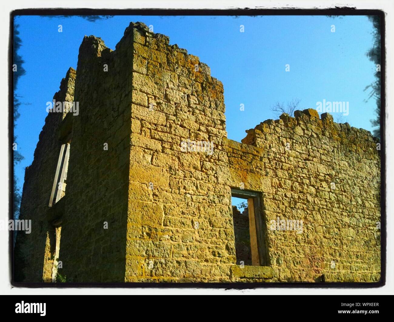 Champ de ruine Banque de photographies et d’images à haute résolution ...