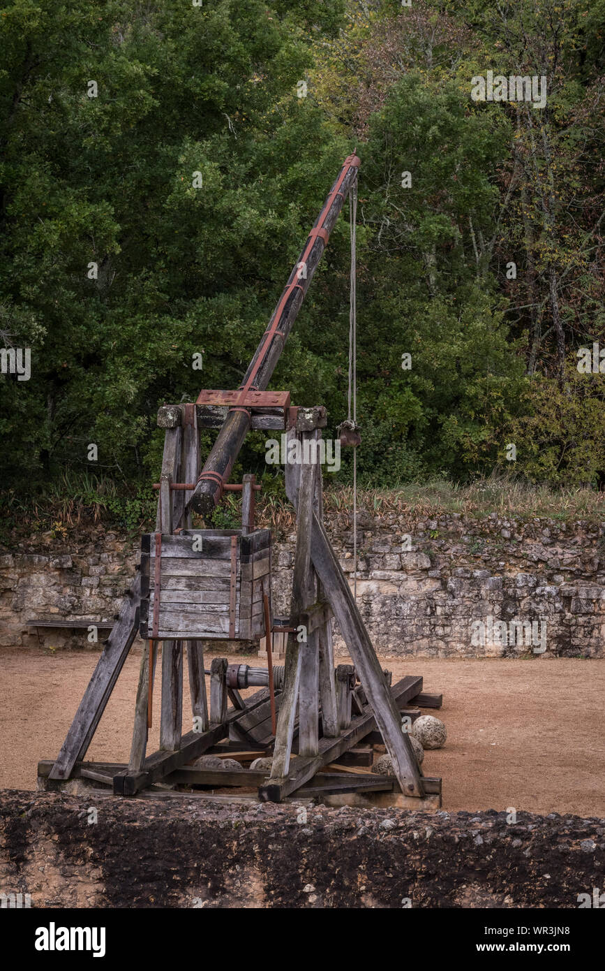 Trebuchet medieval Banque de photographies et d’images à haute ...