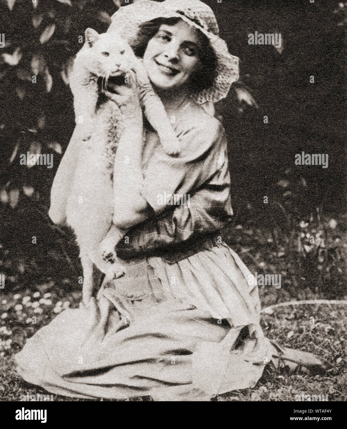 Maud allan actress dancer Banque de photographies et d’images à haute ...
