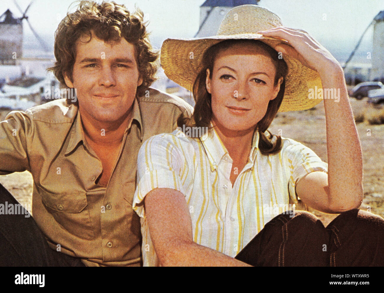 Older woman younger man relationship Banque de photographies et d ...