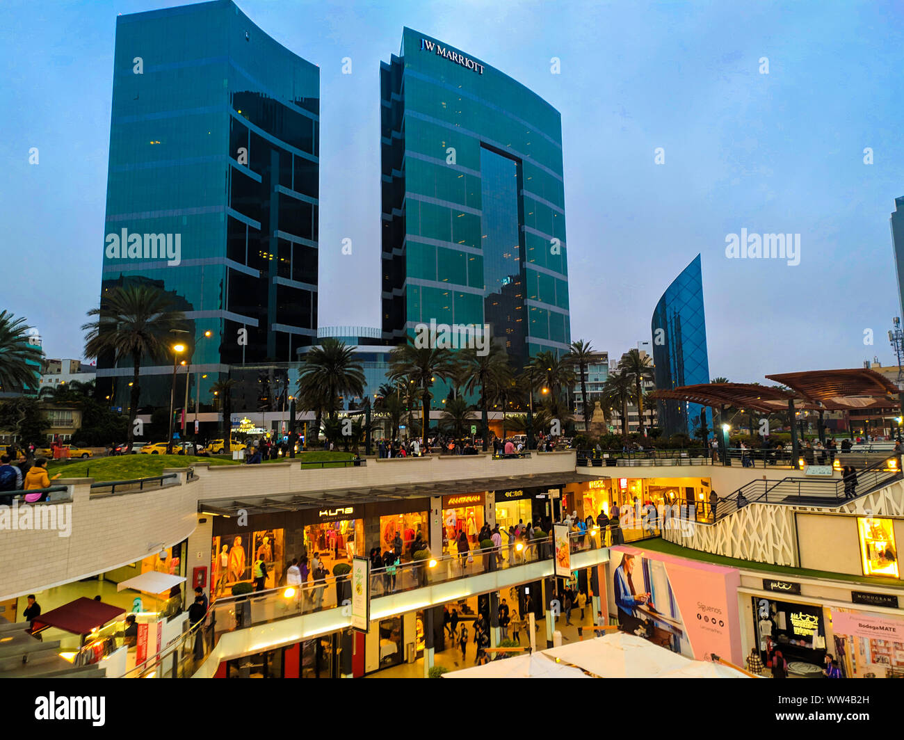 Jw marriott hotel lima Banque de photographies et d’images à haute ...