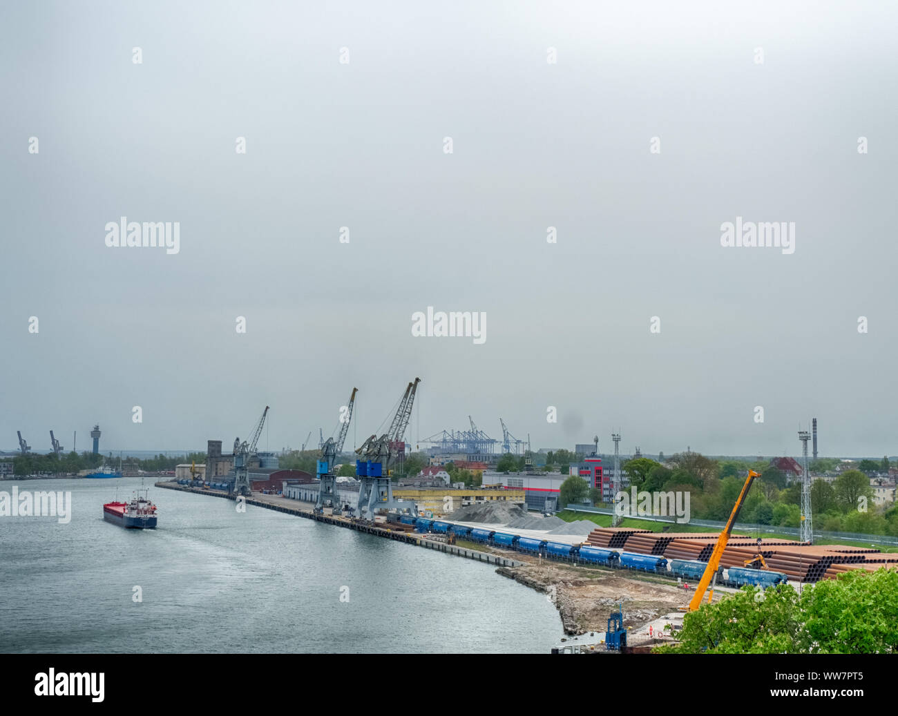 Nouveau port Banque de photographies et d’images à haute résolution - Alamy