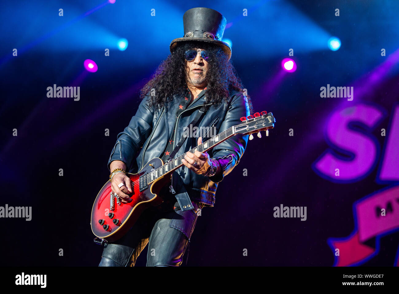 Guns roses guitarist slash performs Banque de photographies et d’images ...