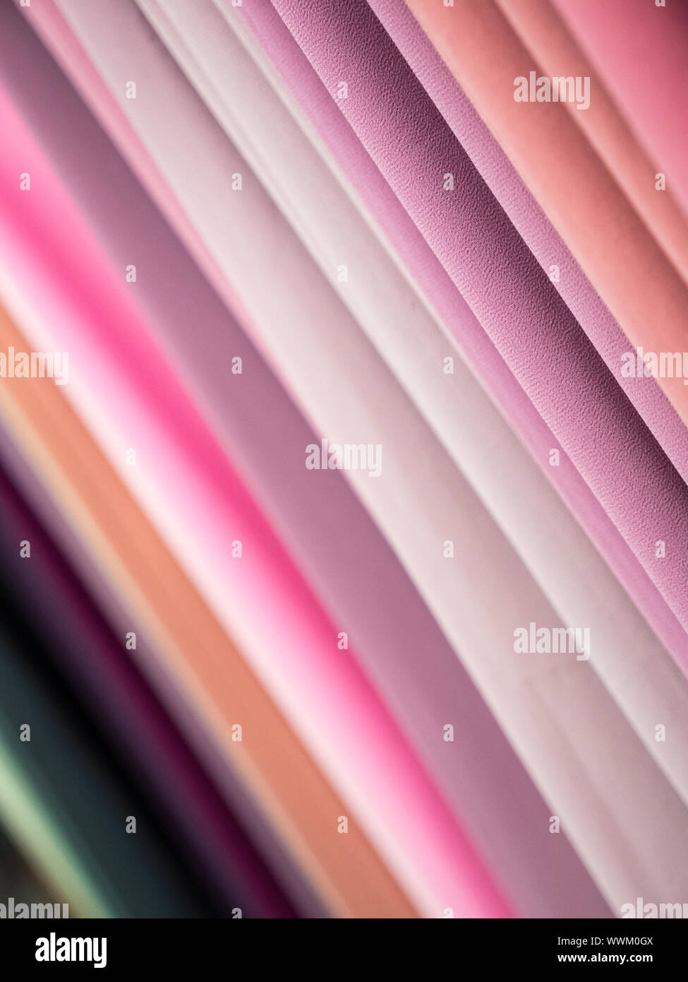 Tissu pendu Banque de photographies et d’images à haute résolution - Alamy