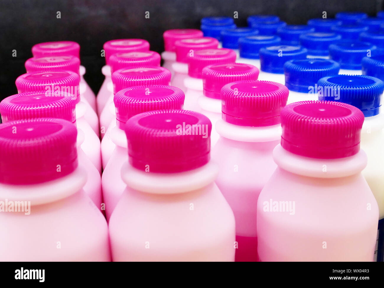 Lait en bouteille Banque de photographies et d’images à haute ...
