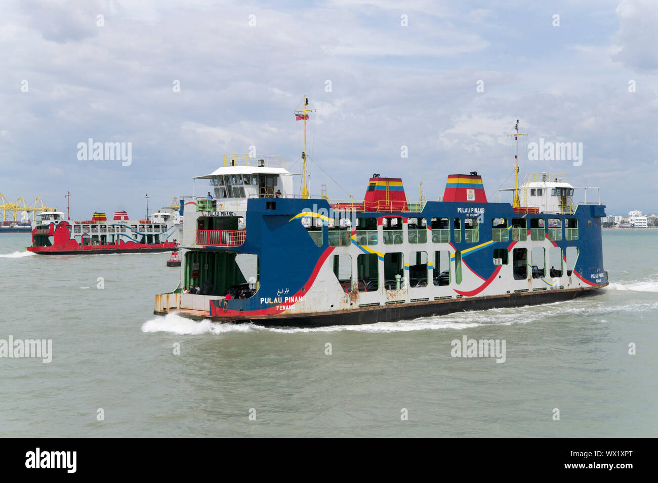 Penang ferry Banque de photographies et d’images à haute résolution - Alamy