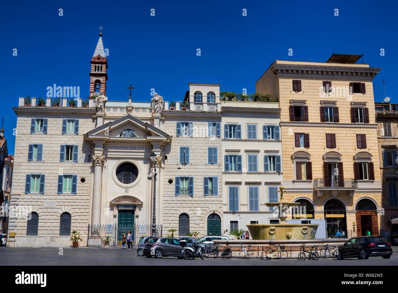 Piazza santa brigida Banque de photographies et d’images à haute ...