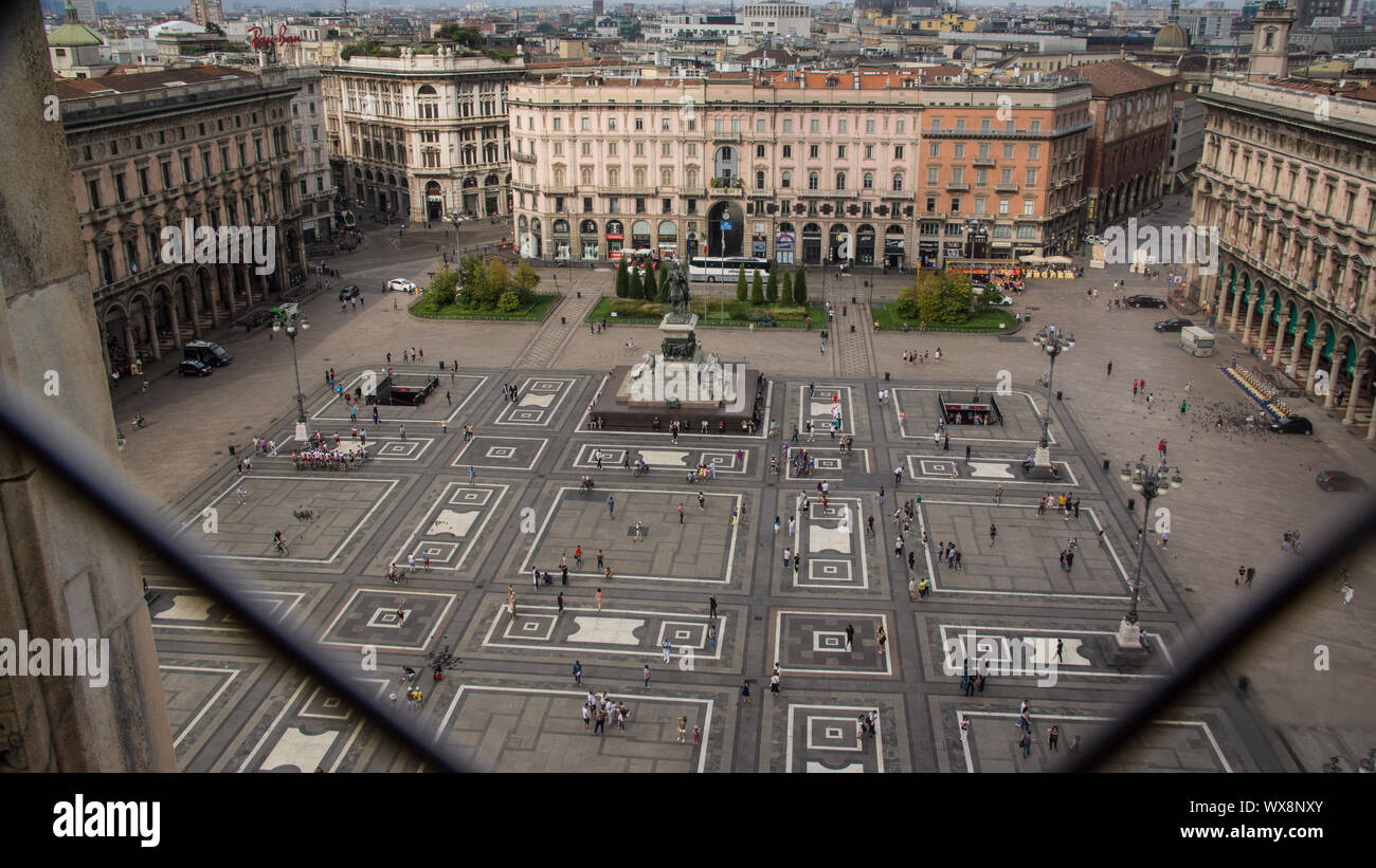 Place du dôme milan Banque de photographies et d’images à haute ...
